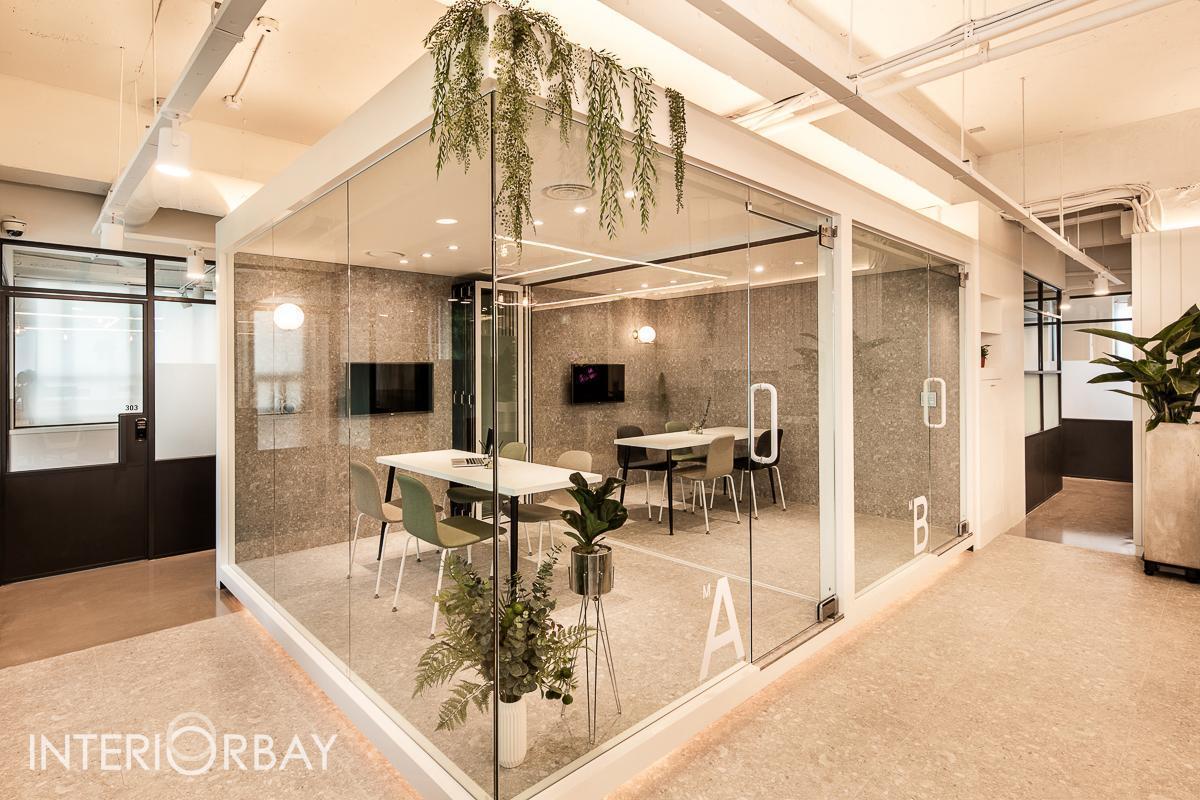 [사무실] 감각적인 디자인의 공유사무실 인테리어 - 인테리어베이 상업공간